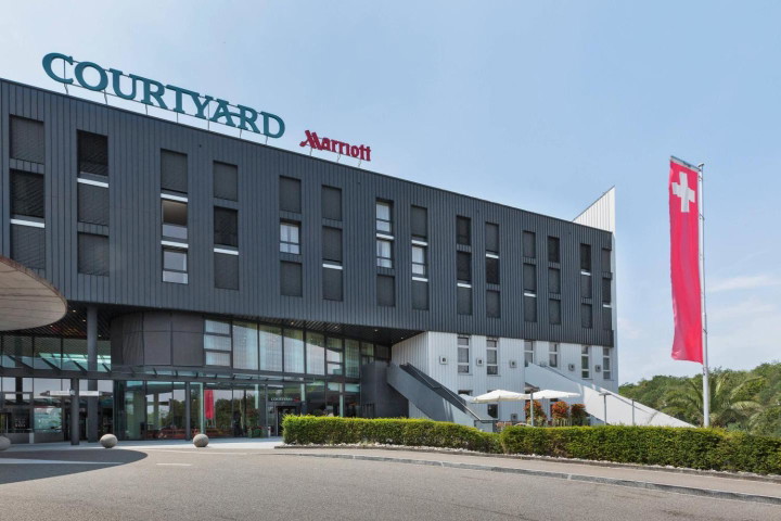 Courtyard By Marriott Basel - Grenzach-Wyhlen
