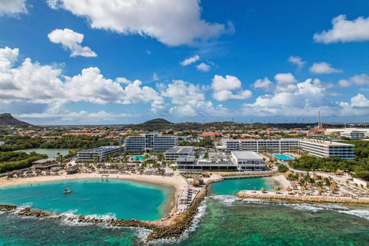 The Rif At Mangrove Beach Corendon Curacao All-inclusive, Curio By Hilton - Curazao