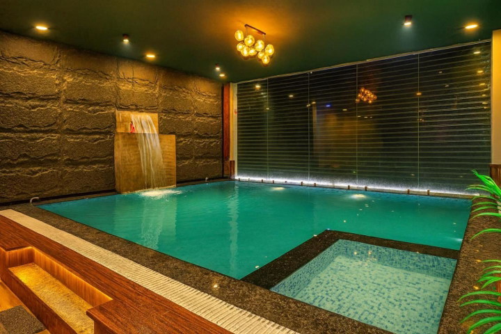 City Centre 6 Bhk Villa With Indoor Pool - Jaipur