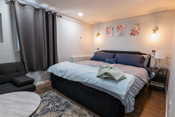New 3 Bed & 1 Bed Apt Lake Park Station Ewr Airport Path Train Subway Bus Hospital Rahway Nj Manhattan Nyc - Monmouth County, NJ
