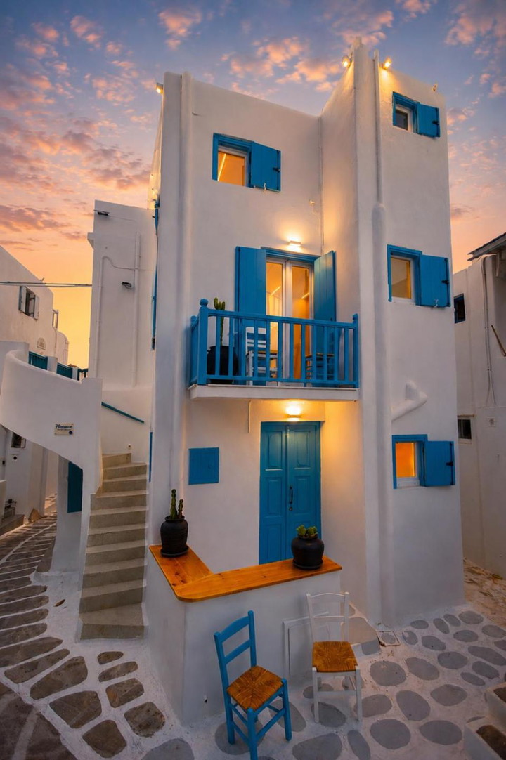 Panda Blue&white Downtown - Mykonos