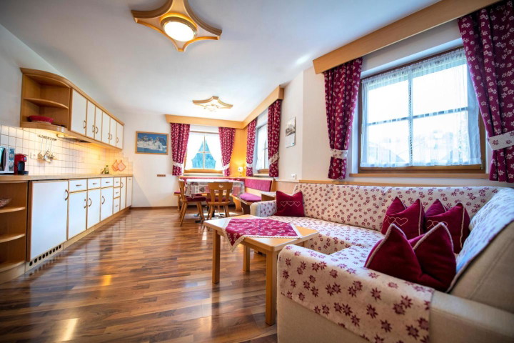 Apartments Miara - Val Gardena