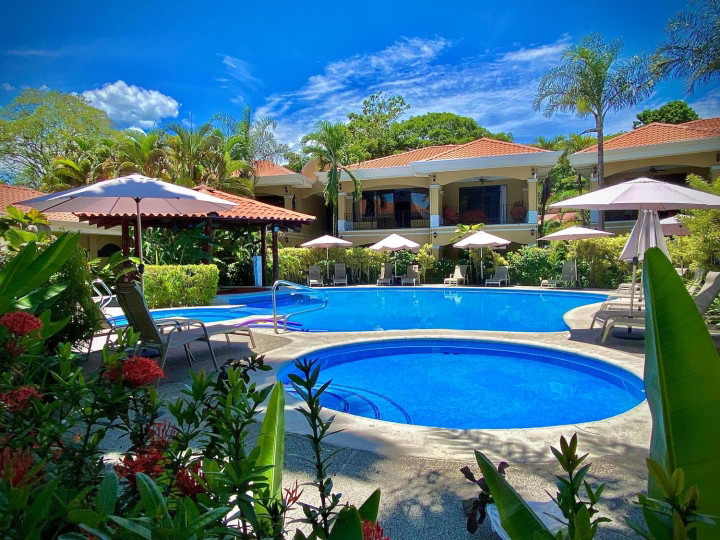 Monte Carlo Luxury Condominiums - Jaco