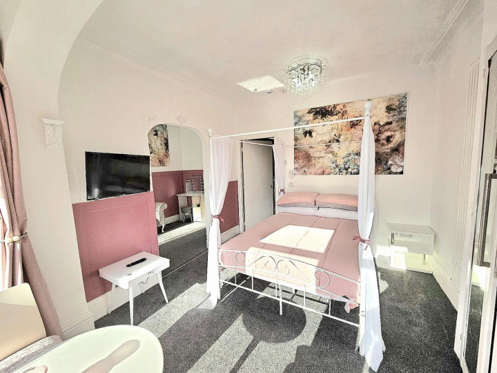 Hotel Claytou - England