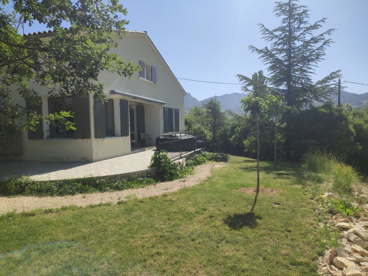 Maison Individuelle Au Pays De La Lavande, Des Randos, Du Vélo Et Du Parapente - Rhône-Alpes