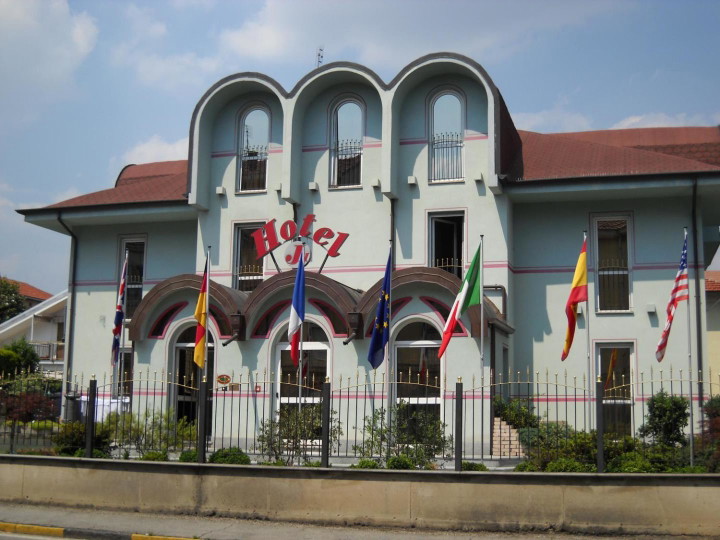 J Hotel - Rivoli