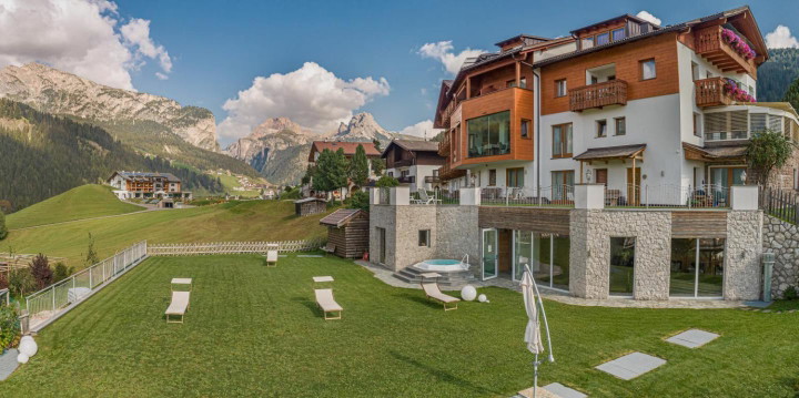 Hotel Chalet Dlaces - Val Gardena