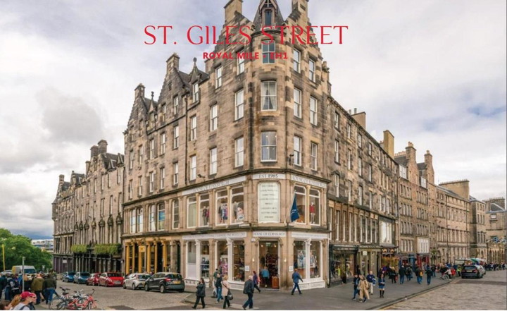 Royal Mile St Giles St - Edinburgh
