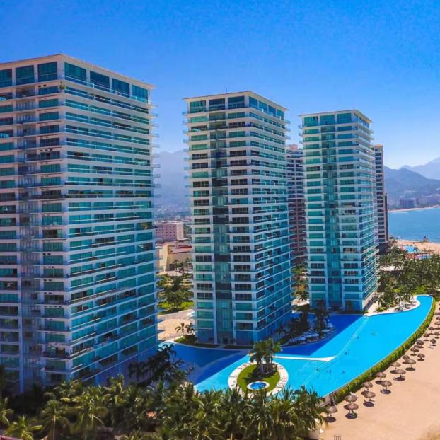 Peninsula Puerto Vallarta Beachfront Condos - Puerto Vallarta