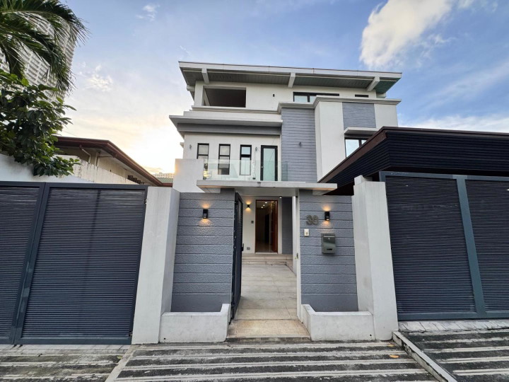 Halika Villa & Capitolo Events Place Near Bgc - Marikina
