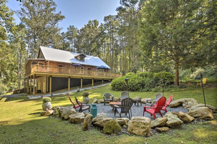 Serene Mableton Cabin - 13 Mi To Downtown Atlanta! - Atlanta, GA