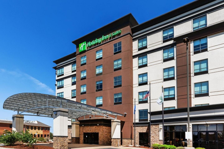 Holiday Inn Hotel & Suites Tulsa South By Ihg - Tulsa, OK