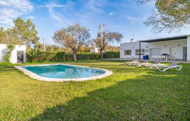Bonita Casa En Villamartín - Villamartín