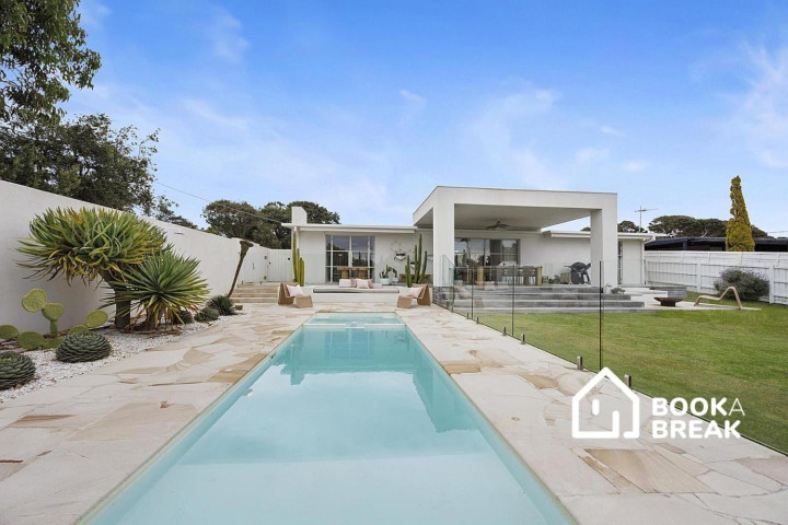 The White Oasis – Sorrento Family Haven - 