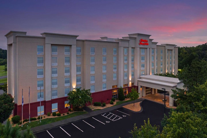Hampton Inn & Suites Durham North I-85 - Chapel Hill, NC