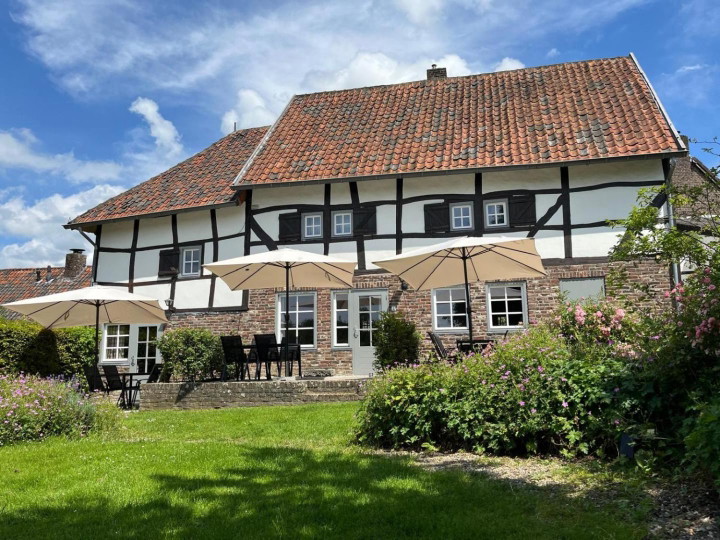 Vakantiewoningen 'Hoeve De Witte Olifant' - Aubel