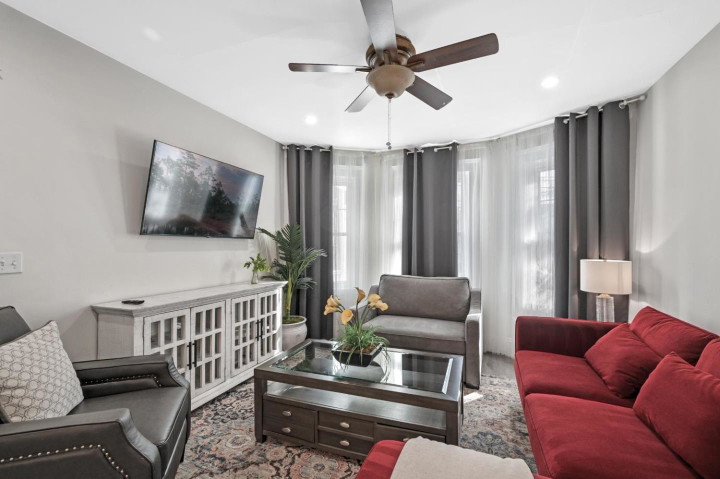 Roslindale Village Condos - Boston, MA