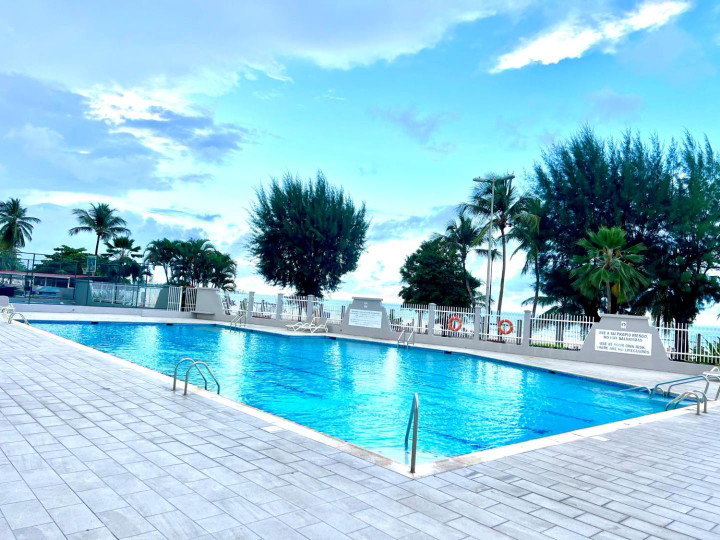 Ocean View Apt On Isla Verde In A 14th Floor - San Juan