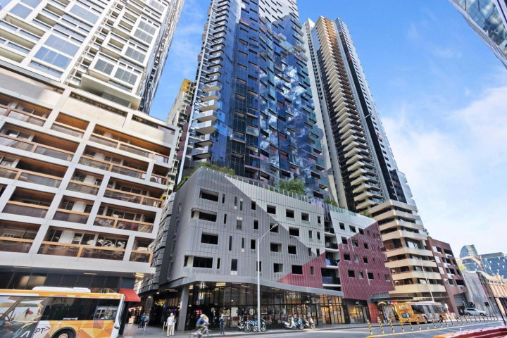 Complete Host Manhattan Apartments - Northland