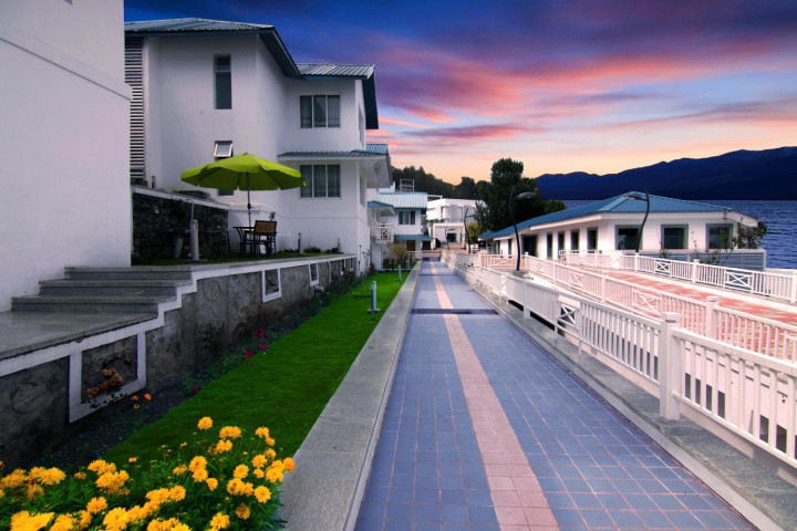 Le Poshe, Kodaikanal - Kodaikanal