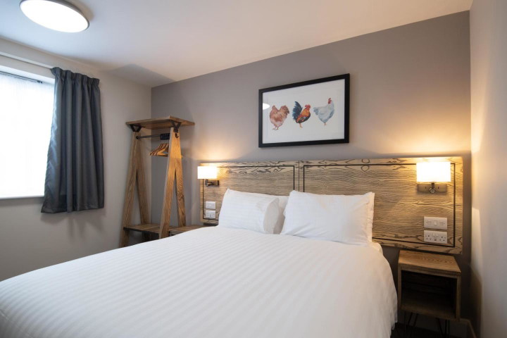 Owl, Hambleton By Marston's Inns - Selby