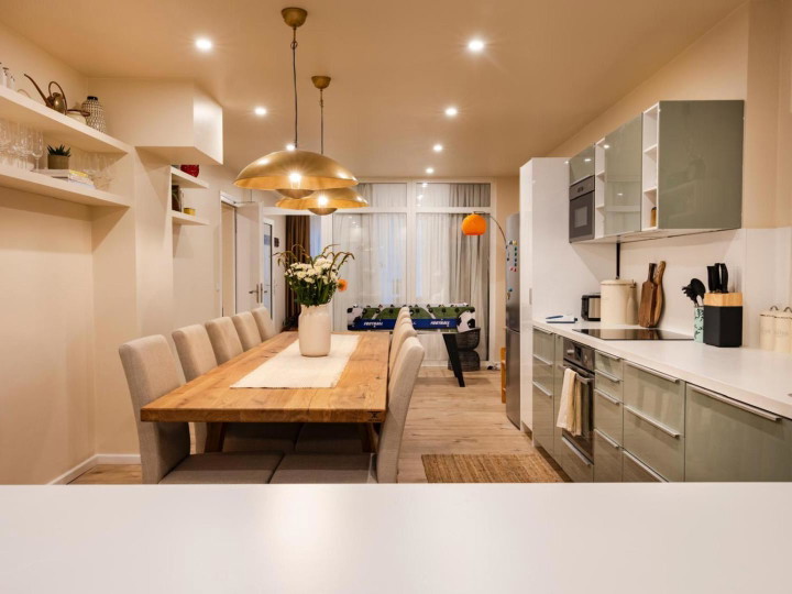 Alexa Spacious Design Apart Up To 10 Persons - Parking - Superfast Wifi - Berlin