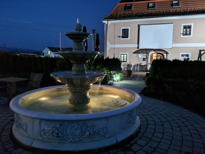 Kaštieľ Ottlýk - Slovakia