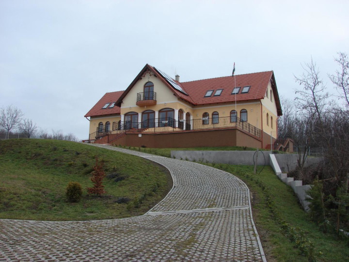 Berezdtető Vendégház - Noszvaj