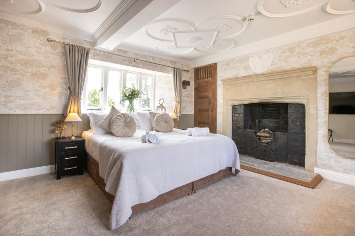 The Lighthouse Bed & Breakfast - Frome