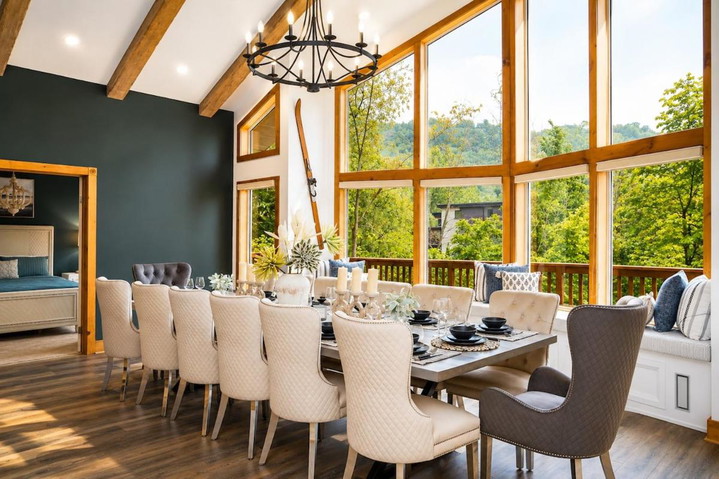 Luxury 10 Bedroom Chalet With Swim Spa Sauna And Cinema - Thornbury