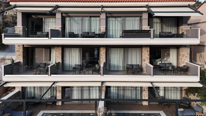 Ennea Muses Rooms And Suites - Нафплион