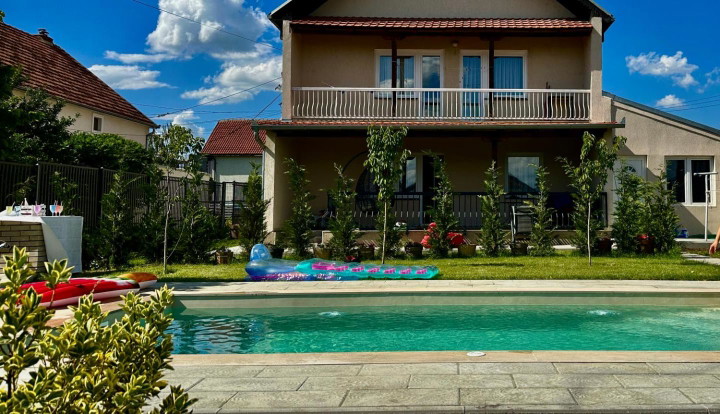 Pool Sunny House Prishtina - Kosovo