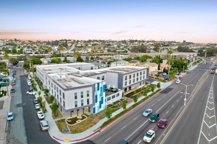 Fairfield Inn & Suites By Marriott San Diego Pacific Beach - San Diego, CA