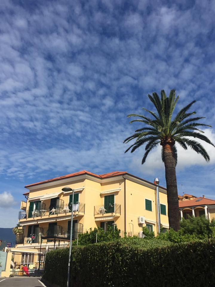 Albergo Villa Ada - Pietra Ligure