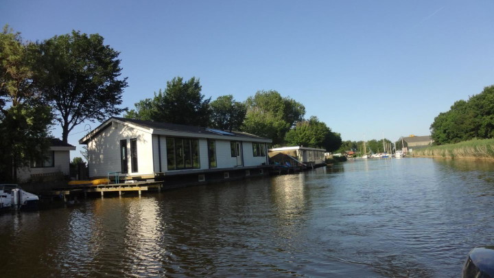 Bb De Woonboot - Nederland