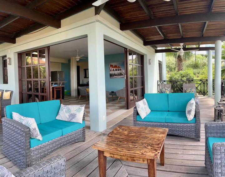 Blue Bay Beach Villa 27 3-min Beach-pool-golf - Curaçao