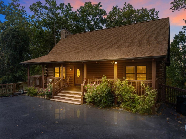 Er101 - Heavenly Hideaway Great Location - Close To Town! Cabin - Tennessee