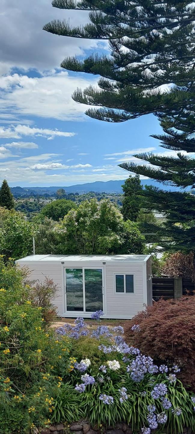 White Cabin - Tauranga