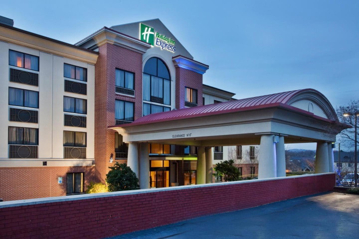 Holiday Inn Express & Suites Greenville-downtown By Ihg - Greer, SC
