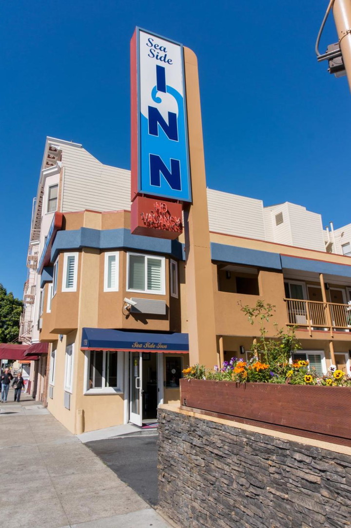 Seaside Inn - Corte Madera