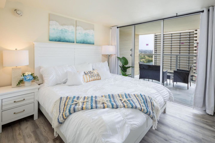 Beach Life Waikiki One Bedroom Condo Full Kitchen - Honolulu