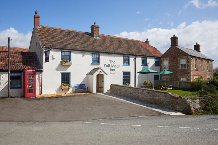 Full Moon Inn Rudge - Bradford-on-Avon