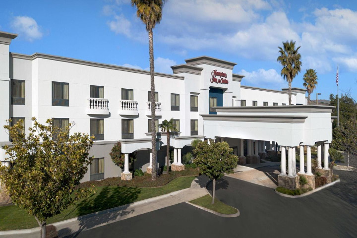 Hampton Inn & Suites Paso Robles - Paso Robles, CA