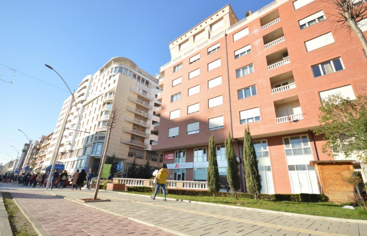 Hotel Oresti Center - Tirana