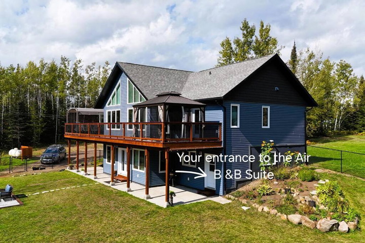 Central Thunder Bay Retreat - Thunder Bay