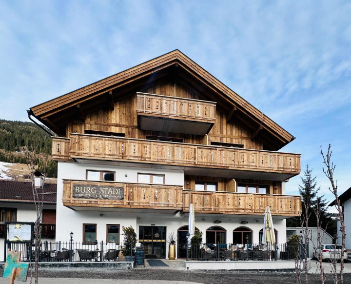 Burgstadl Aparthotel & Restaurant - Landeck
