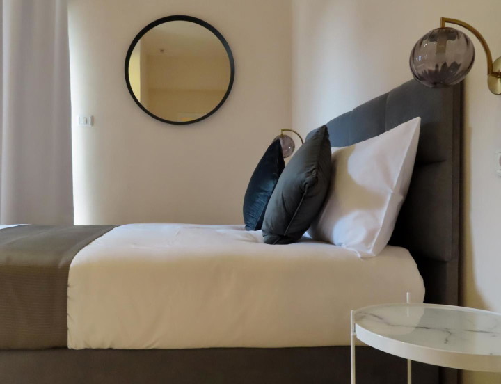 B12 Inn - Jerusalem