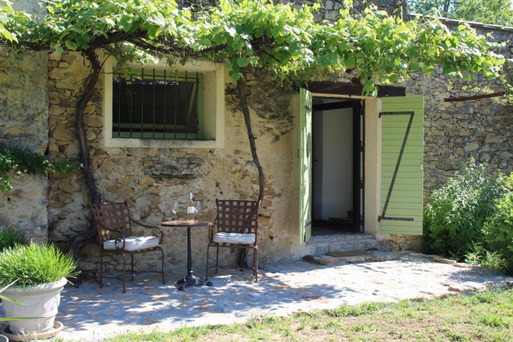 Mas Des Pelissiers Chambre De Charme Côté Vignes Avec Terrasse Privé - Pont-Saint-Esprit