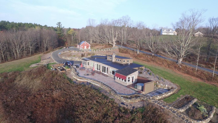 13 Hills Bed & Breakfast - New Hampshire