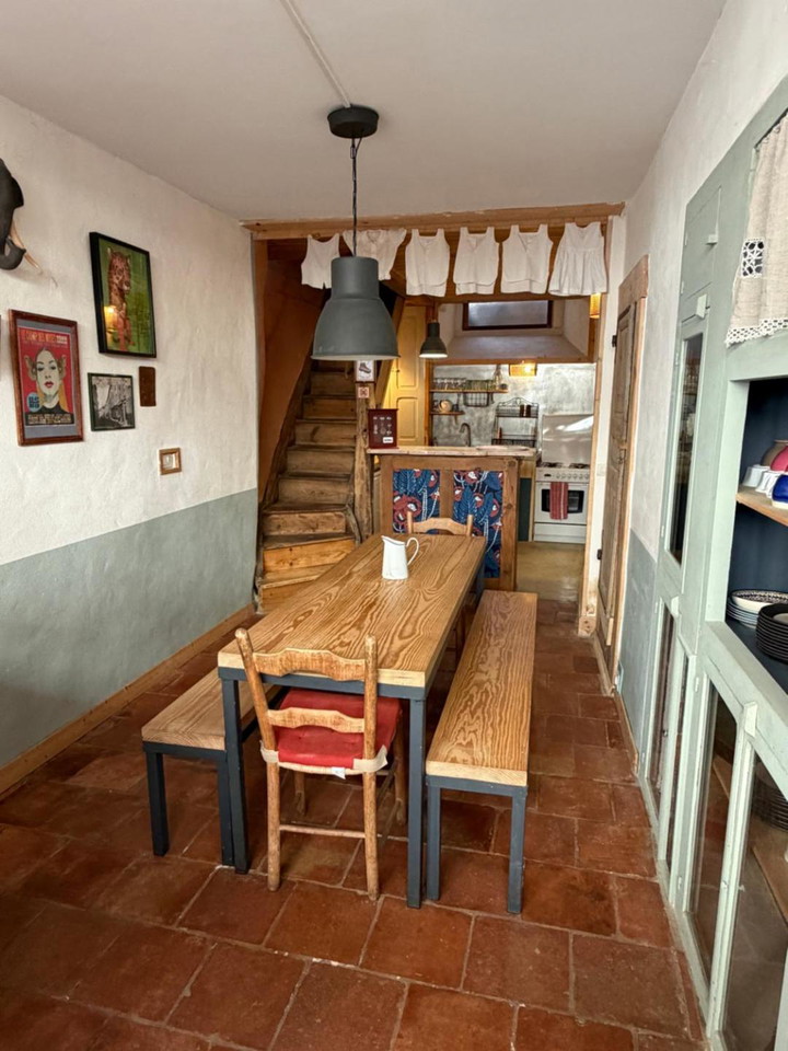 File Dans Ta Chambre ! - Auvergne